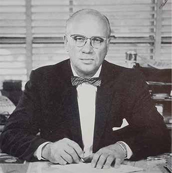 OUR HISTORY: The Risk Takers (Part 2) – Carl Kiekhaefer - Marine ...