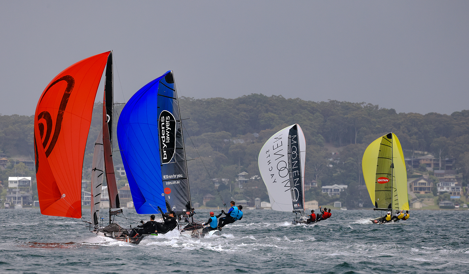 Torn kite cruels early victory hopes in 16ft skiff Australian titles ...