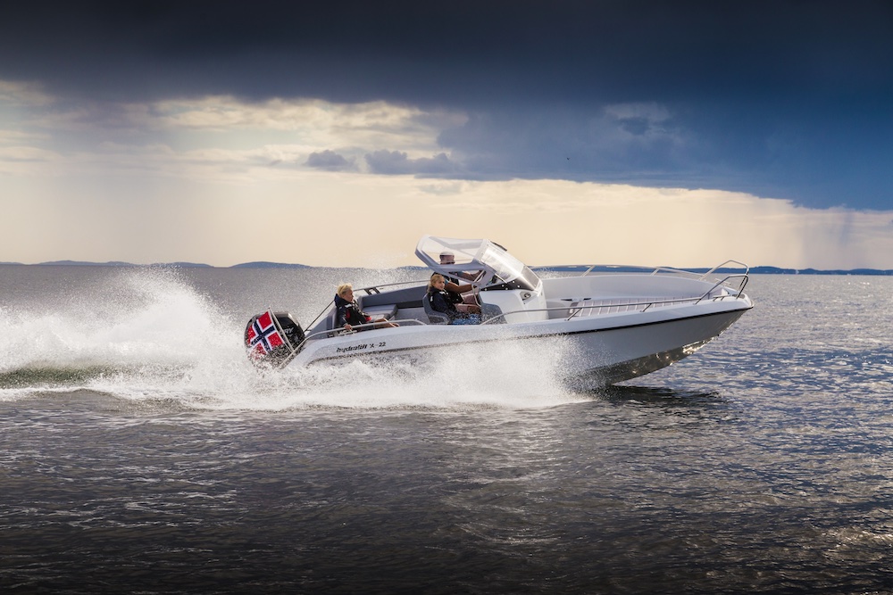 Hydrolift – Norway’s Premium Manufacturer of Performance Day Boats now ...