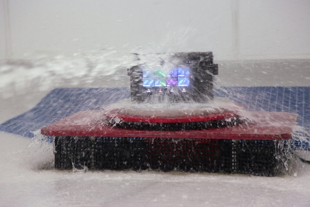 Raymarine – Extreme product testing for extreme conditions - Marine ...