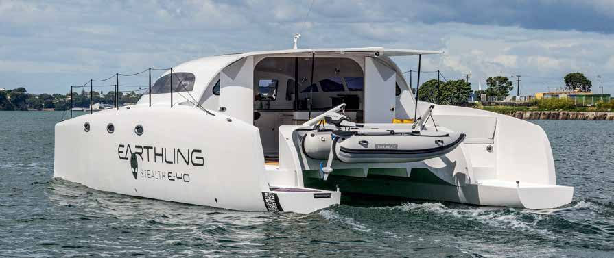 GREEN DREAM – Earthling E-40 Powercat review - Marine Business News