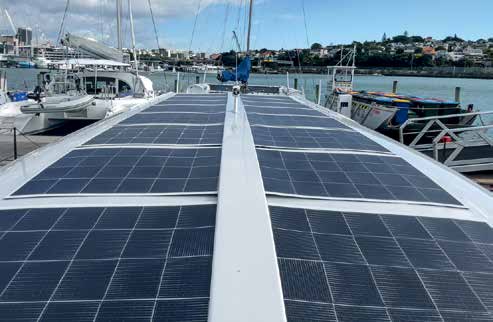 GREEN DREAM – Earthling E-40 Powercat review - Marine Business News