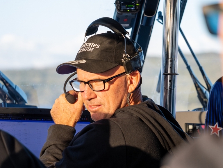 AC40s Shaping AC37 for Emirates Team New Zealand - Marine Business News