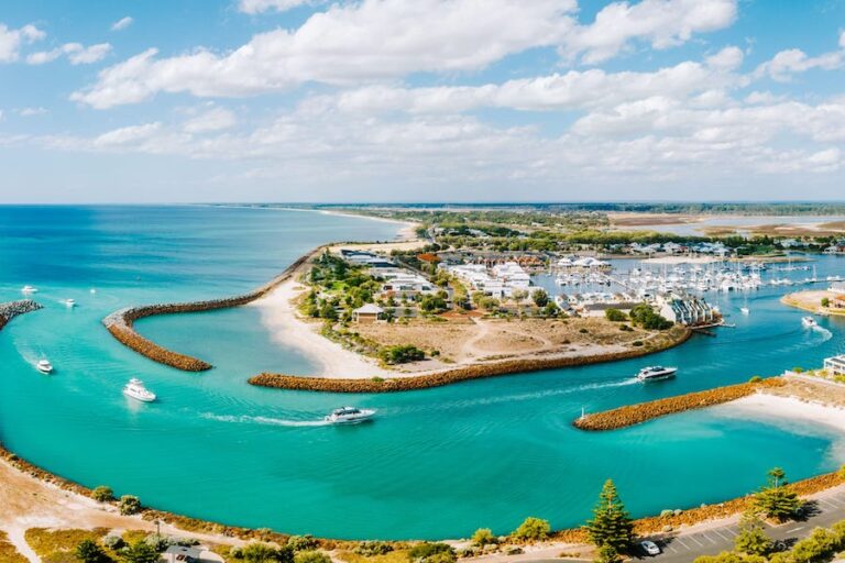 Spectacular Geographe Bay delights Riviera owners - Marine Business News
