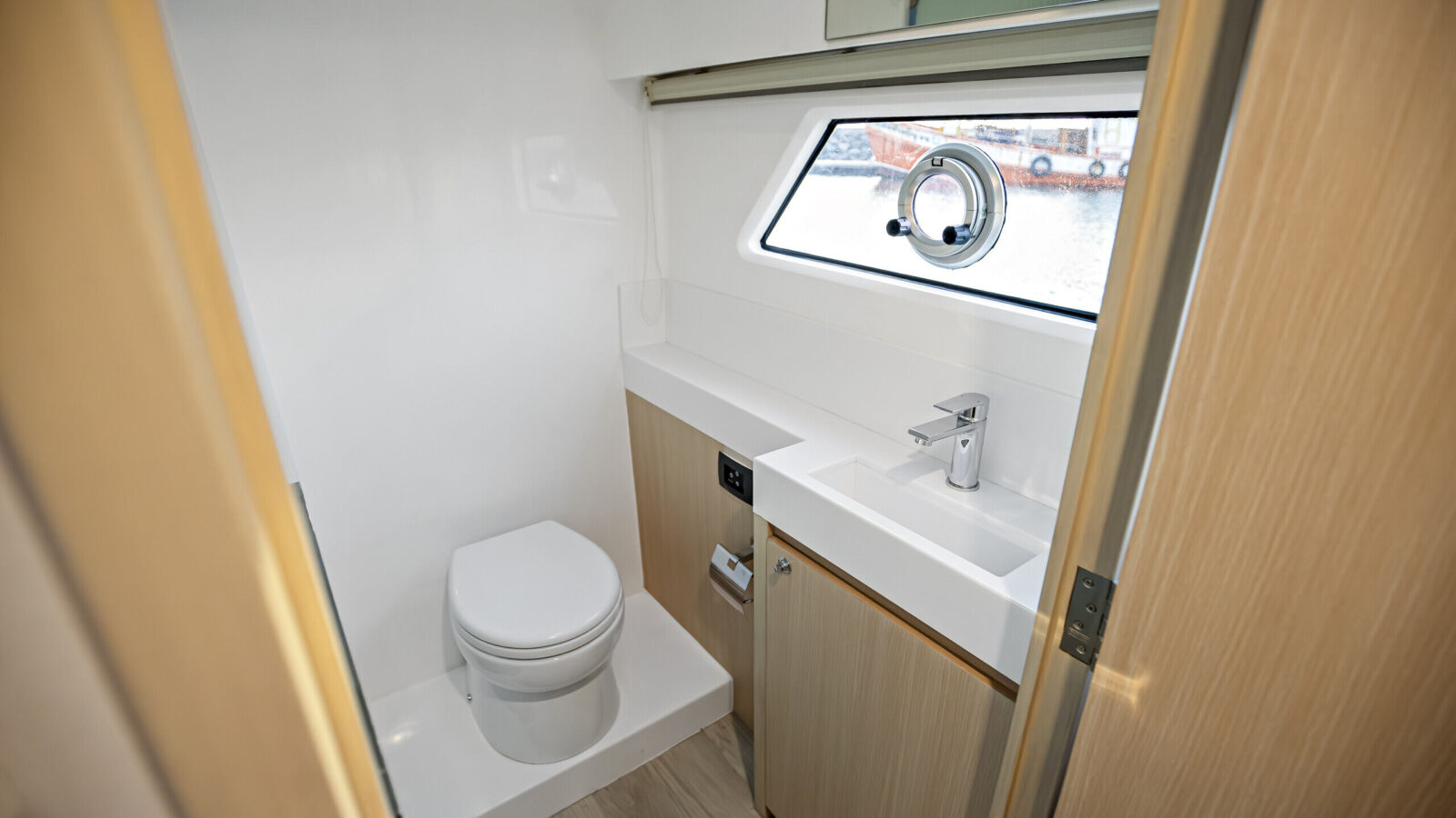 The first of the Longreach Power Catamarans Launch - Marine Business News