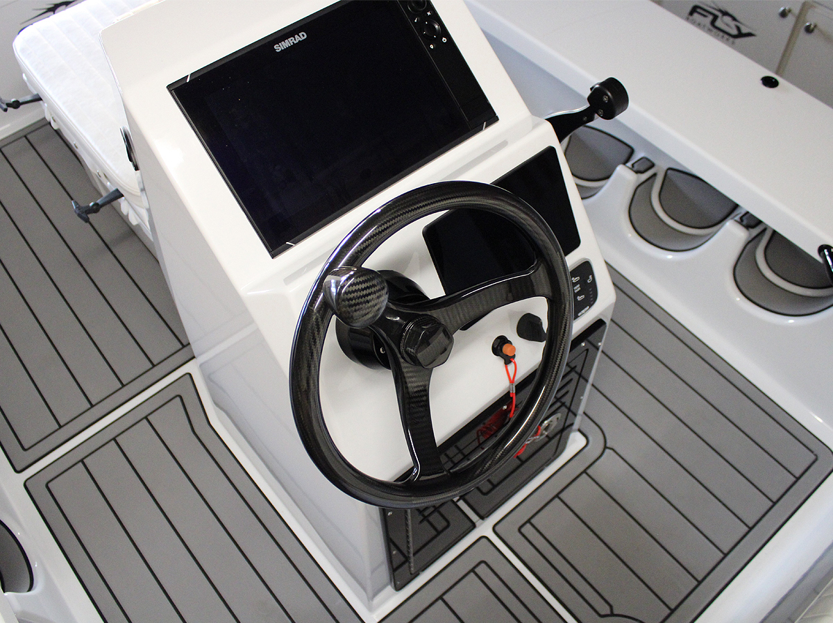 Schmitt Marine wheel graces new Carbon Hyper Skiff - Marine Business News