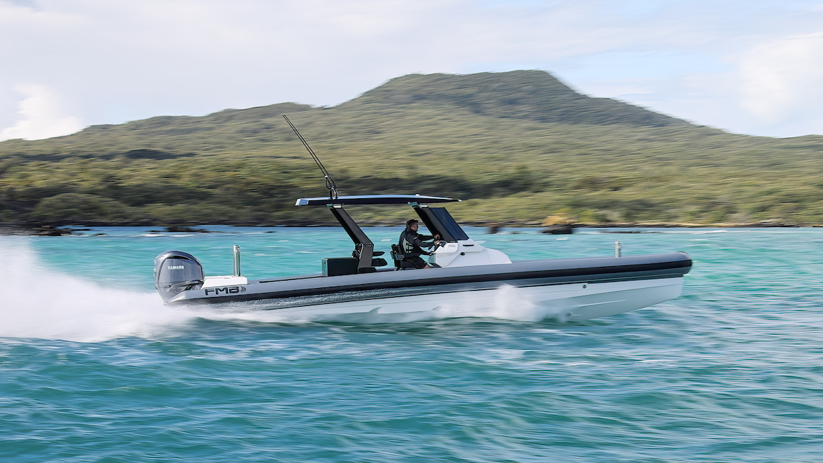 Raptor 11m RIB: A scintillating new Kiwi-designed America’s Cup 40 ...