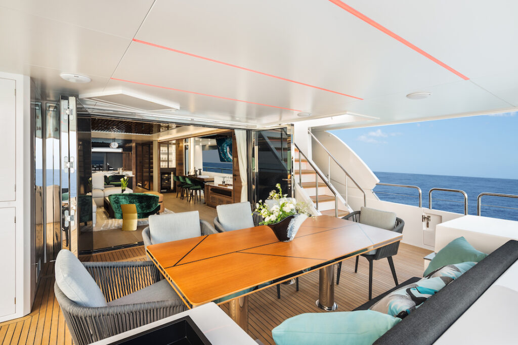 Horizon Unveils a New FD80, Its Second AMSA 2C Compliant Yacht in ...