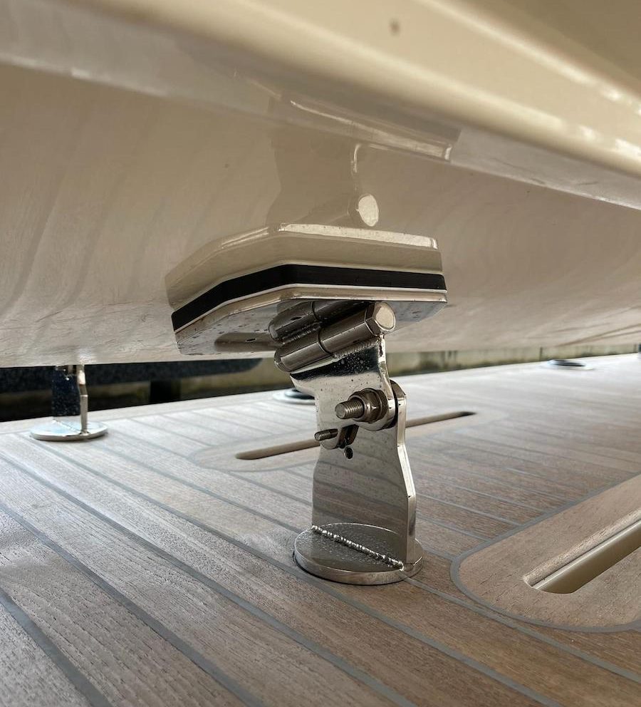 DAVCO launches AquaChock adjustable tender management system - Marine ...