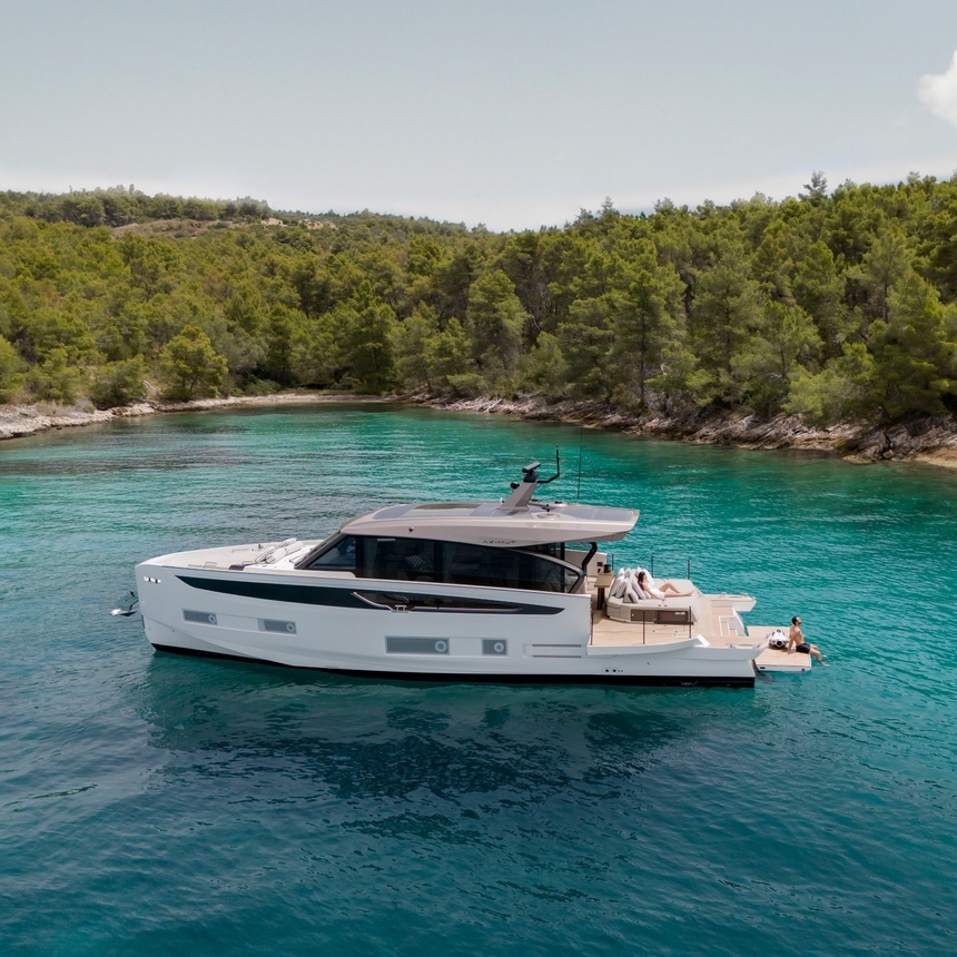 E1 Team Miami, powered by Magnus, partners with Azimut Yachts for the ...