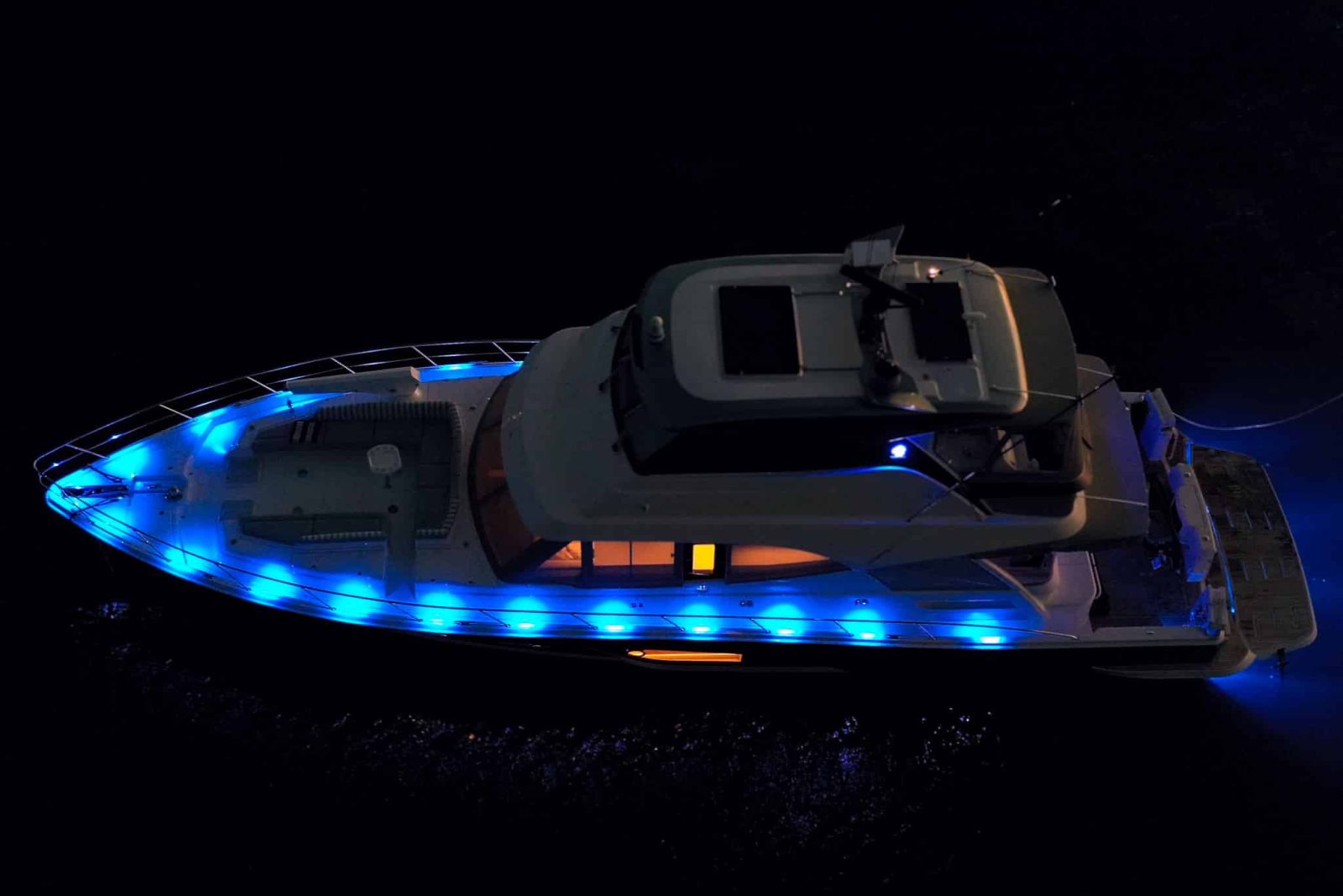 A bright idea lights up the decks - Marine Business News