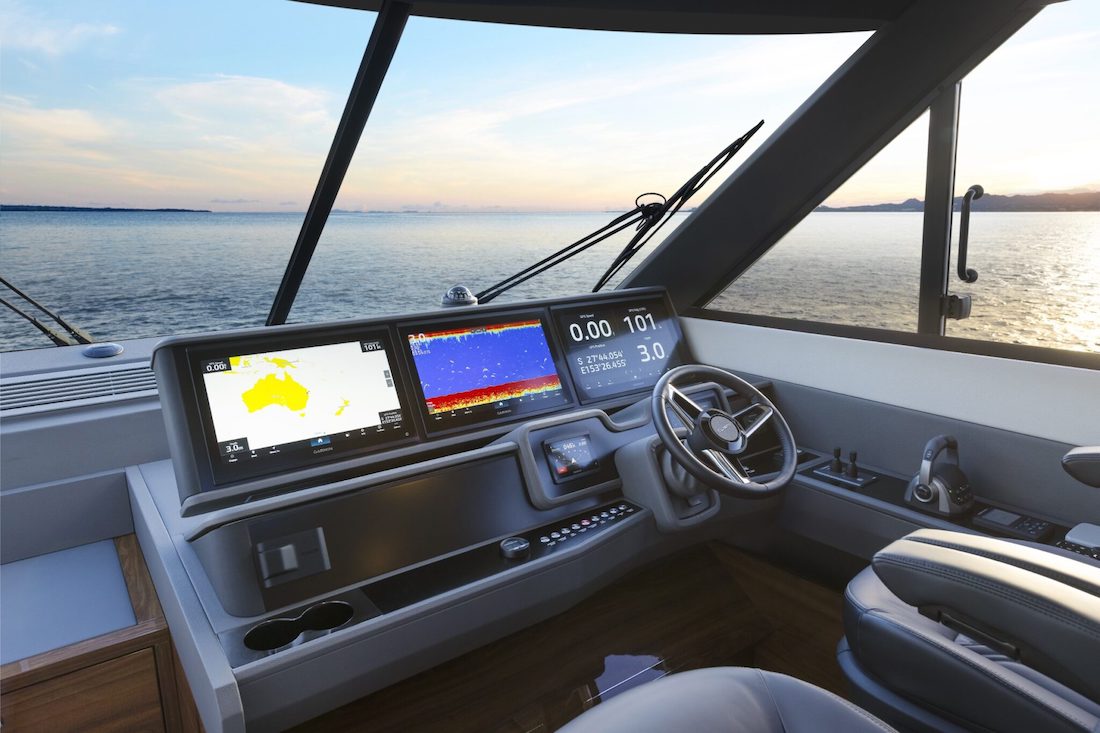 Maritimo’s M75 Flybridge Motor Yacht and the M55 Flybridge Motor Yacht ...