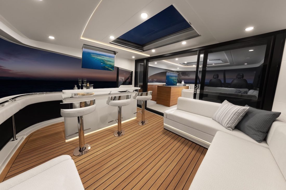 Maritimo’s M75 Flybridge Motor Yacht and the M55 Flybridge Motor Yacht ...