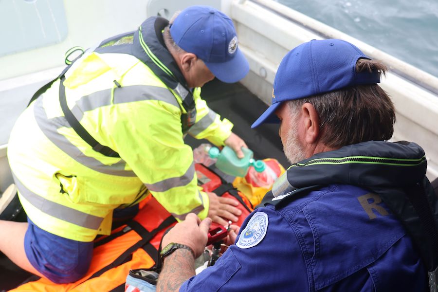 Marine Rescue NSW volunteers rescue-ready for peak boating period on ...