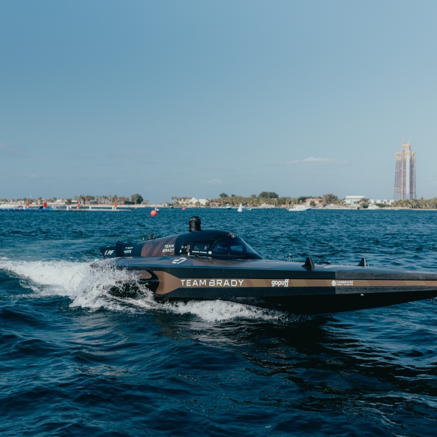 Team Brady races to pole position in Jeddah as the UIM E1 World ...