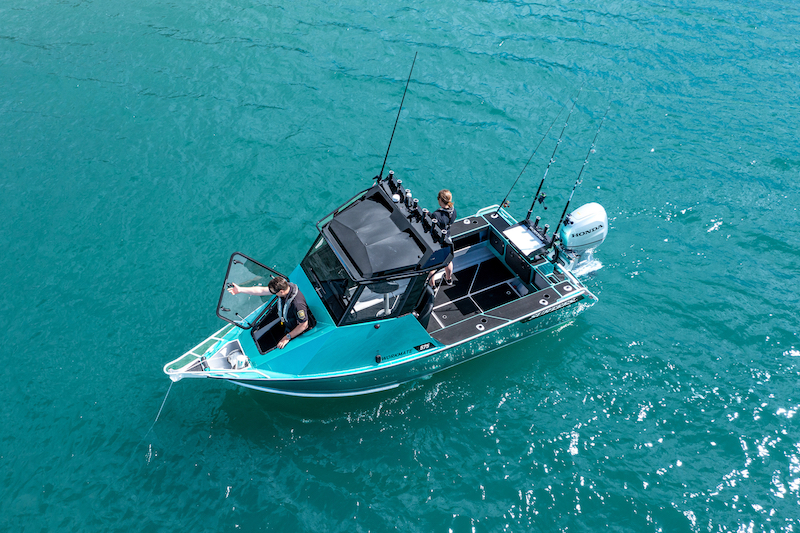 In the Middle - Marine Business News