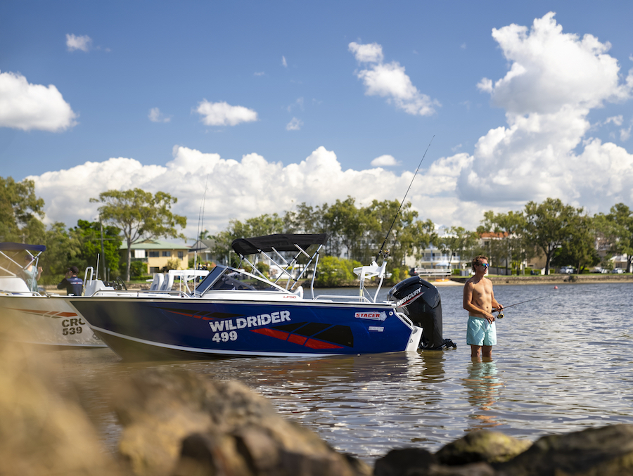 In the Middle - Marine Business News