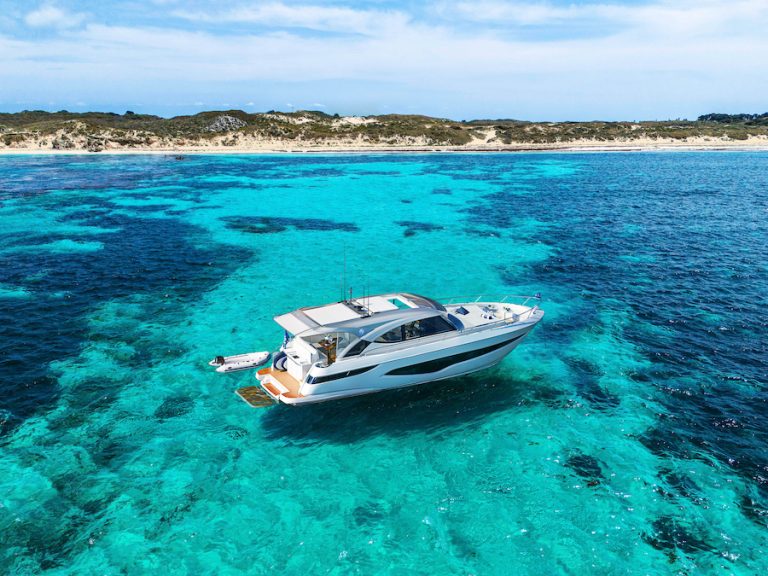 World Premiere of an exciting new Riviera. Introducing the 4300 Sports ...
