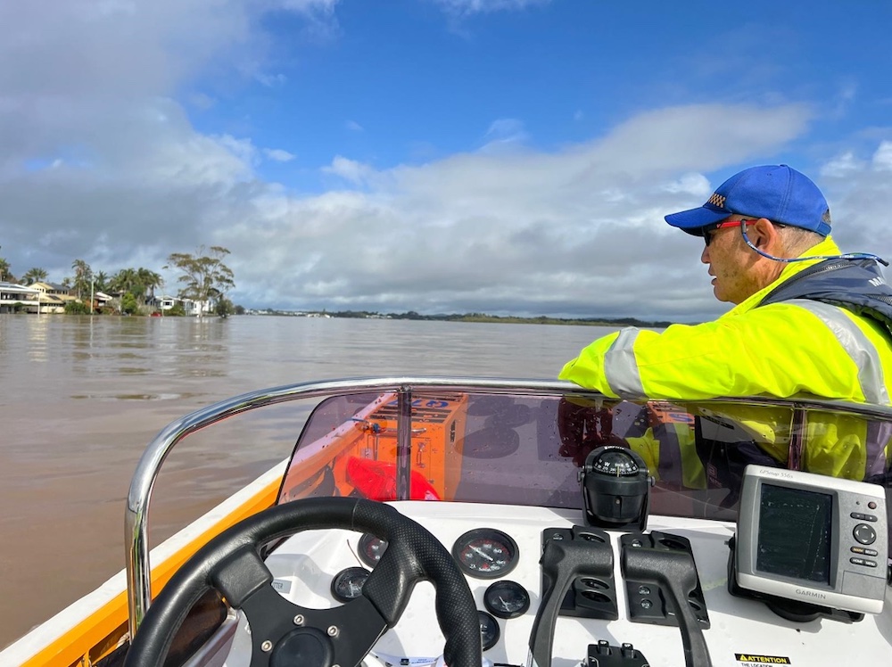 Marine Rescue Port Macquarie volunteers go above and beyond during ...