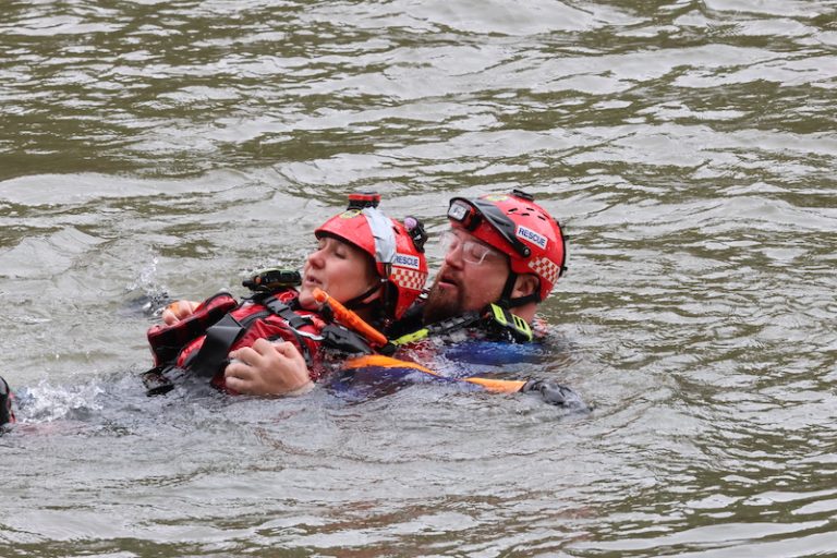 NSW SES flood rescue exercise makes waves in Wagga beach to bolster ...