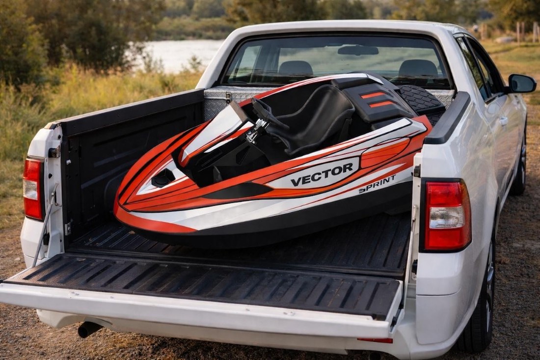 Portable Electric Mini Jet Boats Launch in Australia – no trailer ...